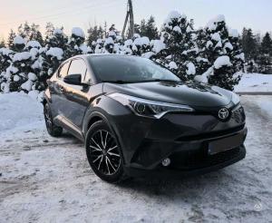 Серый Тойота C-HR 2017 в Утена, объемом двигателя 1.20 л и пробегом 90 тыс. км за 15800 €, фото 2 на AUTOMOTO.COM.LV
