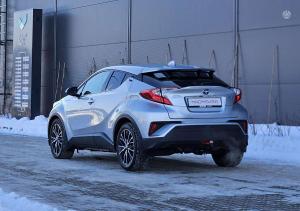Grey Toyota C-HR 2017 in Vilnius, with an engine capacity of 1.80 L and mileage of 207 thousand km for 14750 €, photo 14 on AUTOMOTO.COM.LV