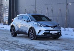 Grey Toyota C-HR 2017 in Vilnius, with an engine capacity of 1.80 L and mileage of 207 thousand km for 14750 €, photo 15 on AUTOMOTO.COM.LV