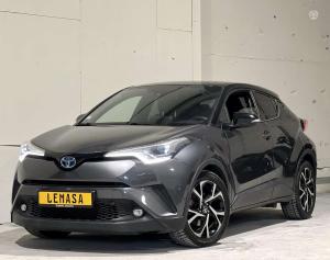 Grey Toyota C-HR 2017 in Klaipeda, with an engine capacity of 1.80 L and mileage of 144 thousand km for 16800 €, photo 13 on AUTOMOTO.COM.LV