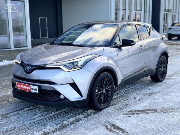 Grey Toyota C-HR 2017 in Vilnius, with an engine capacity of 1.80 L and mileage of 76 thousand km for 17950 €, photo 1 on AUTOMOTO.COM.LV