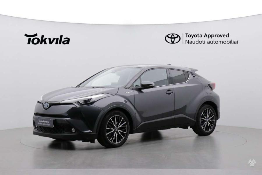 Grey Toyota C-HR 2017 in Vilnius, with an engine capacity of 1.80 L and mileage of 135 thousand km for 16900 €, photo 1 on AUTOMOTO.COM.LV