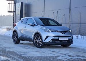 Серый Тойота C-HR 2017 в Вильнюс, объемом двигателя 1.80 л и пробегом 207 тыс. км за 14750 €, фото  на AUTOMOTO.COM.LV
