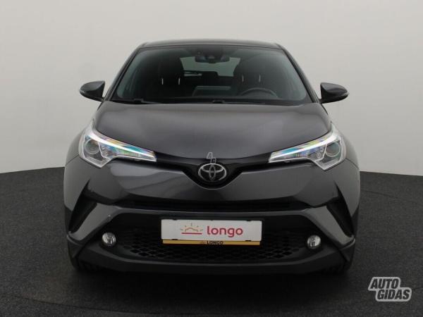 Серый Тойота C-HR 2017 в Вильнюс, объемом двигателя 1.20 л и пробегом 156 тыс. км за 12899 €, фото 3 на AUTOMOTO.COM.LV