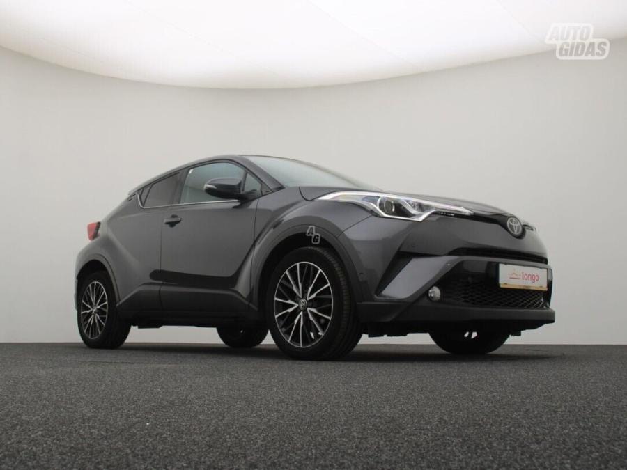 Grey Toyota C-HR 2017 in Vilnius, with an engine capacity of 1.20 L and mileage of 156 thousand km for 12899 €, photo 11 on AUTOMOTO.COM.LV
