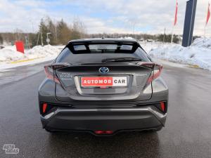 Pelēks Toyota C-HR 2017 Viļņa, ar dzinēja tilpumu 1.80 L un nobraukumu 131 tūkst. km par 15950 €, foto 5 vietnē AUTOMOTO.COM.LV