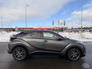 Pelēks Toyota C-HR 2017 Viļņa, ar dzinēja tilpumu 1.80 L un nobraukumu 131 tūkst. km par 15950 €, foto 8 vietnē AUTOMOTO.COM.LV