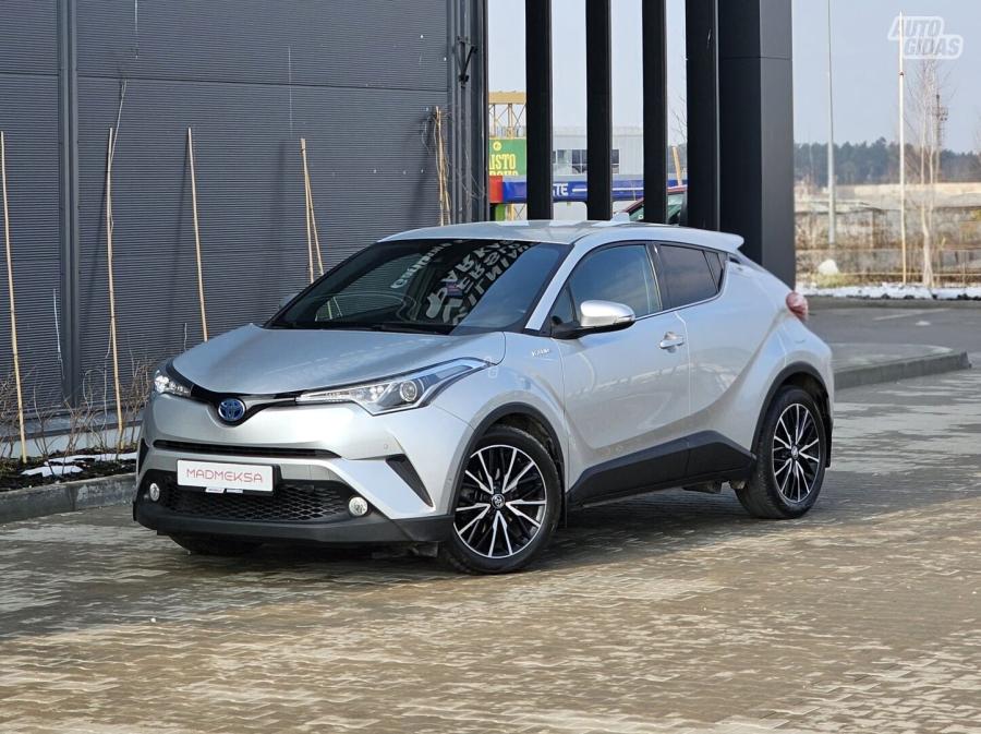 Pelēks Toyota C-HR 2017 Viļņa, ar dzinēja tilpumu 1.80 L un nobraukumu 207 tūkst. km par 14750 €, foto 8 vietnē AUTOMOTO.COM.LV