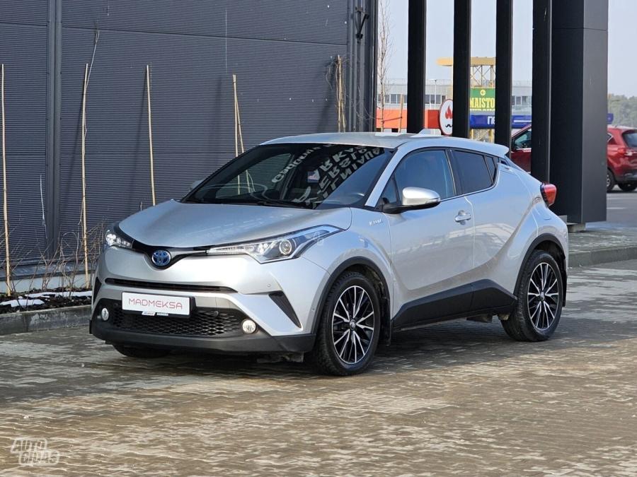 Pelēks Toyota C-HR 2017 Viļņa, ar dzinēja tilpumu 1.80 L un nobraukumu 207 tūkst. km par 14750 €, foto 12 vietnē AUTOMOTO.COM.LV
