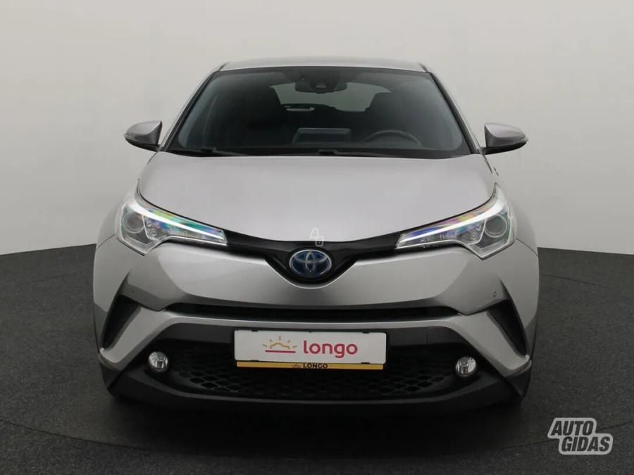 Grey Toyota C-HR 2017 in Vilnius, with an engine capacity of 1.80 L and mileage of 212 thousand km for 14899 €, photo 4 on AUTOMOTO.COM.LV