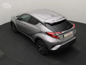 Grey Toyota C-HR 2017 in Vilnius, with an engine capacity of 1.80 L and mileage of 212 thousand km for 14899 €, photo 13 on AUTOMOTO.COM.LV