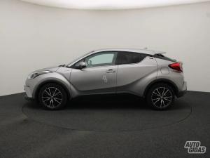Серый Тойота C-HR 2017 в Вильнюс, объемом двигателя 1.80 л и пробегом 171 тыс. км за 16199 €, фото 7 на AUTOMOTO.COM.LV