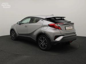 Серый Тойота C-HR 2017 в Вильнюс, объемом двигателя 1.80 л и пробегом 171 тыс. км за 16199 €, фото 8 на AUTOMOTO.COM.LV
