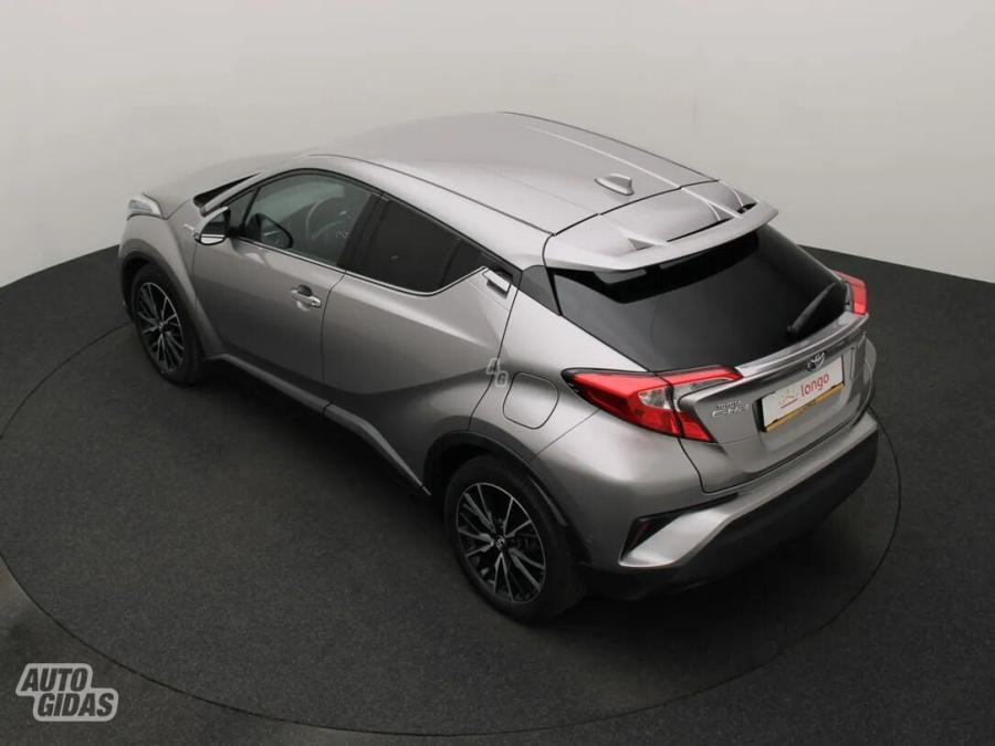 Серый Тойота C-HR 2017 в Вильнюс, объемом двигателя 1.80 л и пробегом 171 тыс. км за 16199 €, фото 13 на AUTOMOTO.COM.LV