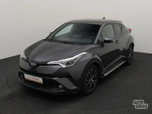 Grey Toyota C-HR 2017 in Vilnius, with an engine capacity of 1.80 L and mileage of 170 thousand km for 16099 €, photo  on AUTOMOTO.COM.LV