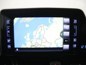 Серый Тойота C-HR 2017 в Вильнюс, объемом двигателя 1.80 л и пробегом 170 тыс. км за 16099 €, фото 25 на AUTOMOTO.COM.LV