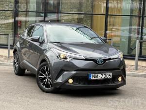 Серый Тойота C-HR 2017 в Рига, объемом двигателя 1.80 л и пробегом 157 тыс. км за 15250 €, фото 4 на AUTOMOTO.COM.LV