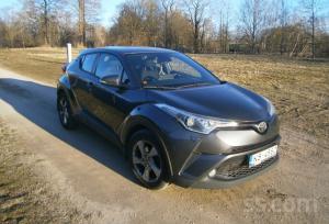 Pelēks Toyota C-HR 2017 Rīga, ar dzinēja tilpumu 1.20 L un nobraukumu 173 tūkst. km par 12890 €, foto 8 vietnē AUTOMOTO.COM.LV