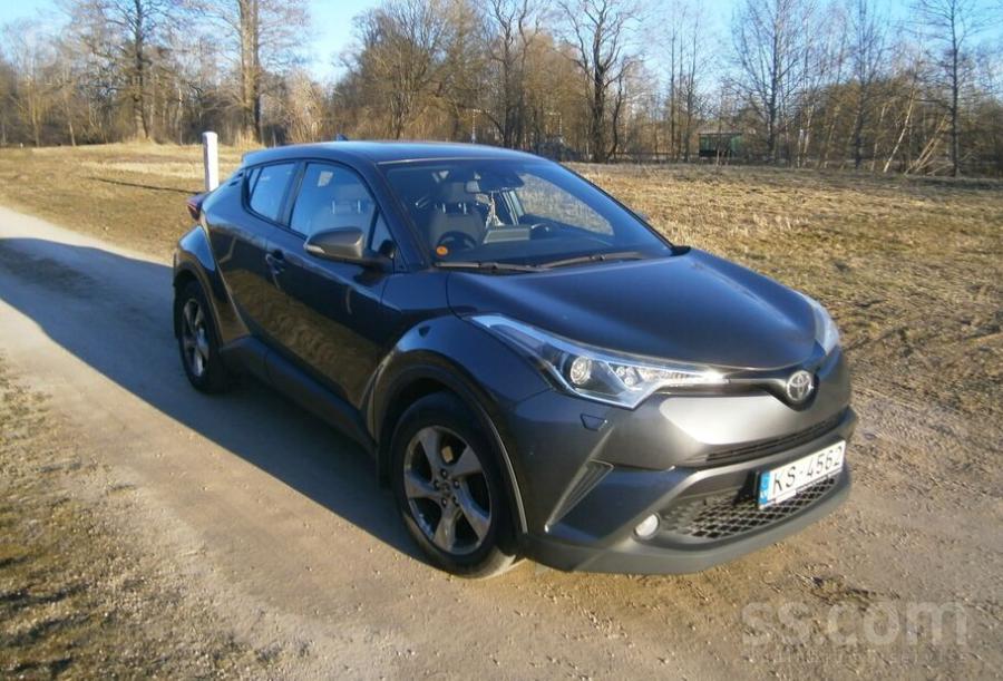 Pelēks Toyota C-HR 2017 Rīga, ar dzinēja tilpumu 1.20 L un nobraukumu 173 tūkst. km par 12890 €, foto 8 vietnē AUTOMOTO.COM.LV