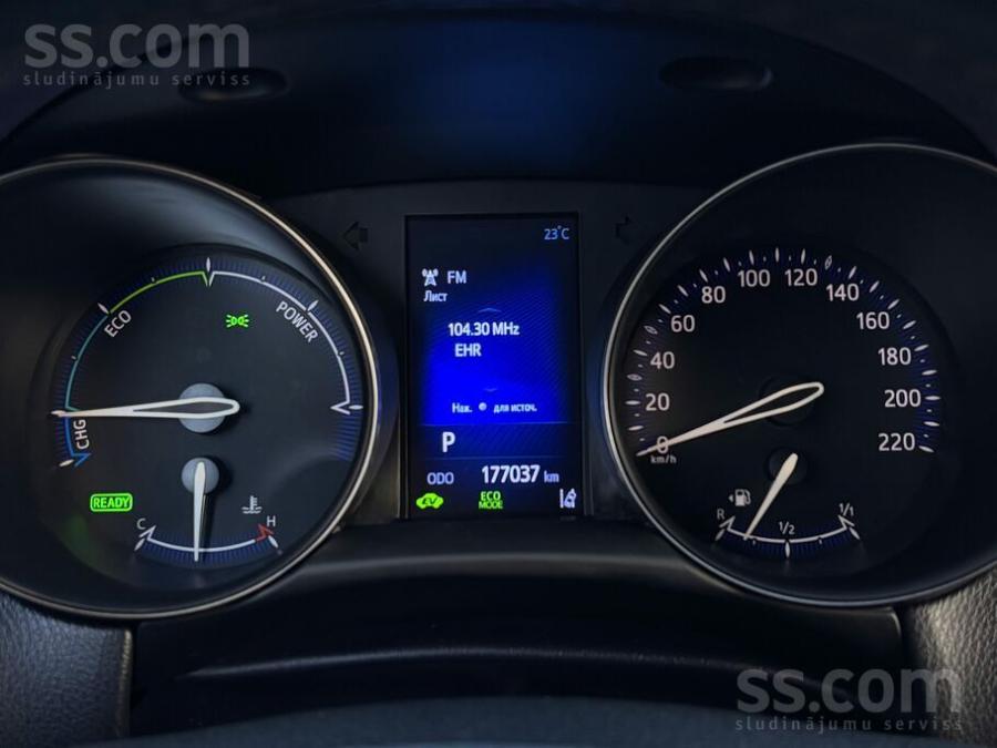 Серый Тойота C-HR 2017 в Рига, объемом двигателя 1.80 л и пробегом 177 тыс. км за 14999 €, фото 15 на AUTOMOTO.COM.LV
