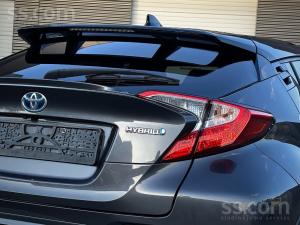 Серый Тойота C-HR 2017 в Рига, объемом двигателя 1.80 л и пробегом 177 тыс. км за 14999 €, фото 22 на AUTOMOTO.COM.LV