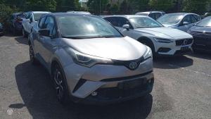 Серый Тойота C-HR 2017 в Паневежис, объемом двигателя 1.80 л и пробегом 62 тыс. км за 9999 €, фото 8 на AUTOMOTO.COM.LV