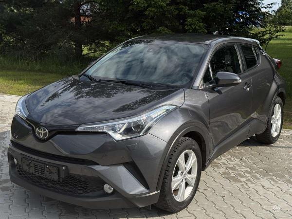 Grey Toyota C-HR 2017 in Utena, with an engine capacity of 1.20 L and mileage of 162 thousand km for 11600 €, photo 6 on AUTOMOTO.COM.LV