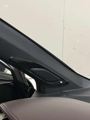 Серый Тойота C-HR 2017 в Клайпеда, объемом двигателя 1.80 л и пробегом 205 тыс. км за 15990 €, фото 5 на AUTOMOTO.COM.LV