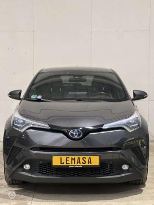 Серый Тойота C-HR 2017 в Клайпеда, объемом двигателя 1.80 л и пробегом 205 тыс. км за 15990 €, фото 11 на AUTOMOTO.COM.LV