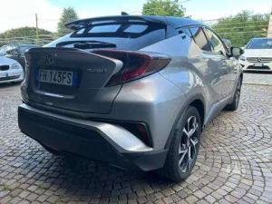Pelēks Toyota C-HR 2017 Kauņa, ar dzinēja tilpumu 1.80 L un nobraukumu 161 tūkst. km par 15950 €, foto 4 vietnē AUTOMOTO.COM.LV