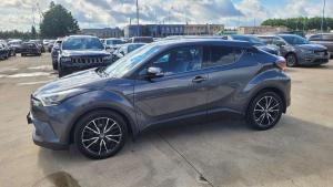 Pelēks Toyota C-HR 2017 Šauļi, ar dzinēja tilpumu 1.80 L un nobraukumu 110 tūkst. km par 16700 €, foto 7 vietnē AUTOMOTO.COM.LV