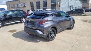 Pelēks Toyota C-HR 2017 Šauļi, ar dzinēja tilpumu 1.80 L un nobraukumu 110 tūkst. km par 16700 €, foto 9 vietnē AUTOMOTO.COM.LV