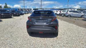 Серый Тойота C-HR 2017 в Каунас, объемом двигателя 1.80 л и пробегом 144 тыс. км за 15950 €, фото 15 на AUTOMOTO.COM.LV