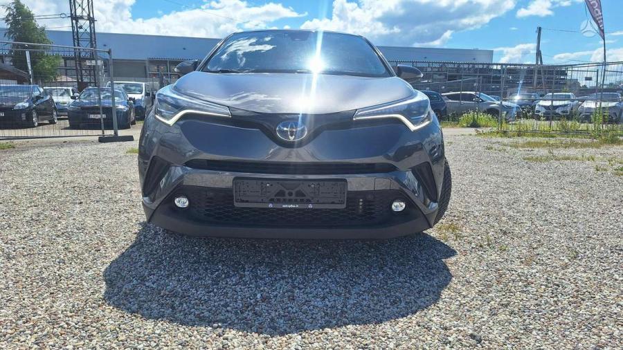 Серый Тойота C-HR 2017 в Каунас, объемом двигателя 1.80 л и пробегом 144 тыс. км за 15950 €, фото 18 на AUTOMOTO.COM.LV