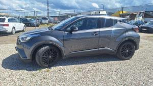 Серый Тойота C-HR 2017 в Каунас, объемом двигателя 1.80 л и пробегом 144 тыс. км за 15950 €, фото 19 на AUTOMOTO.COM.LV