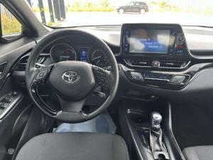 Pelēks Toyota C-HR 2017 Viļņa, ar dzinēja tilpumu 1.80 L un nobraukumu 181 tūkst. km par 14950 €, foto 31 vietnē AUTOMOTO.COM.LV