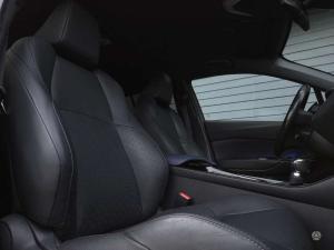Pelēks Toyota C-HR 2017 Kauņa, ar dzinēja tilpumu 1.80 L un nobraukumu 195 tūkst. km par 15999 €, foto 14 vietnē AUTOMOTO.COM.LV
