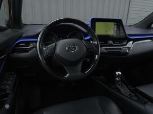 Pelēks Toyota C-HR 2017 Kauņa, ar dzinēja tilpumu 1.80 L un nobraukumu 195 tūkst. km par 15999 €, foto 16 vietnē AUTOMOTO.COM.LV