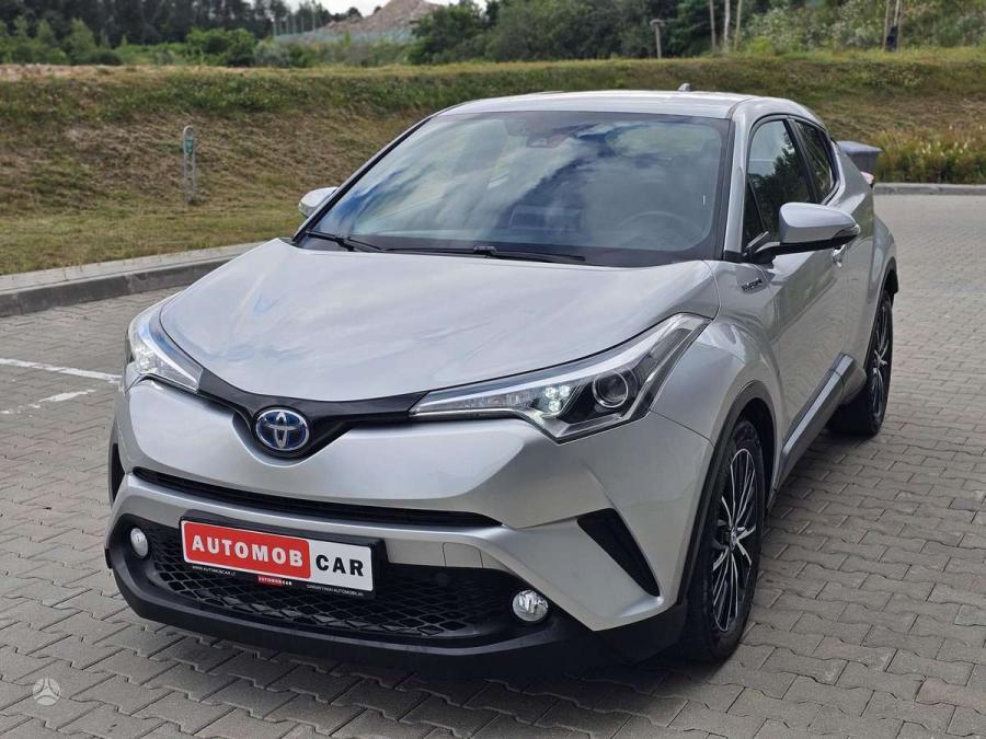 Серый Тойота C-HR 2017 в Вильнюс, объемом двигателя 1.80 л и пробегом 43 тыс. км за 17350 €, фото 1 на AUTOMOTO.COM.LV