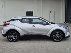 Серый Тойота C-HR 2017 в Вильнюс, объемом двигателя 1.80 л и пробегом 43 тыс. км за 17350 €, фото 10 на AUTOMOTO.COM.LV