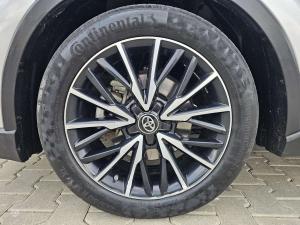 Серый Тойота C-HR 2017 в Вильнюс, объемом двигателя 1.80 л и пробегом 43 тыс. км за 17350 €, фото 18 на AUTOMOTO.COM.LV