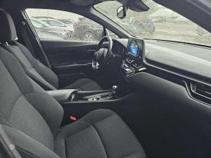 Серый Тойота C-HR 2017 в Вильнюс, объемом двигателя 1.80 л и пробегом 43 тыс. км за 17350 €, фото 29 на AUTOMOTO.COM.LV