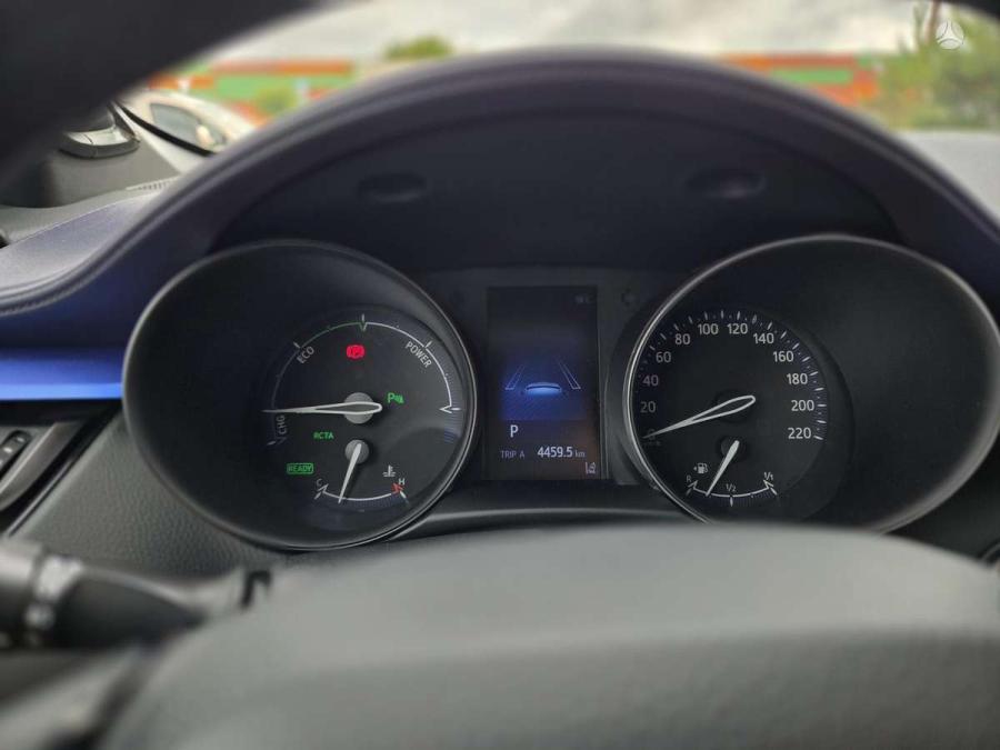 Grey Toyota C-HR 2017 in Klaipeda, with an engine capacity of 1.80 L and mileage of 188 thousand km for 16200 €, photo 25 on AUTOMOTO.COM.LV