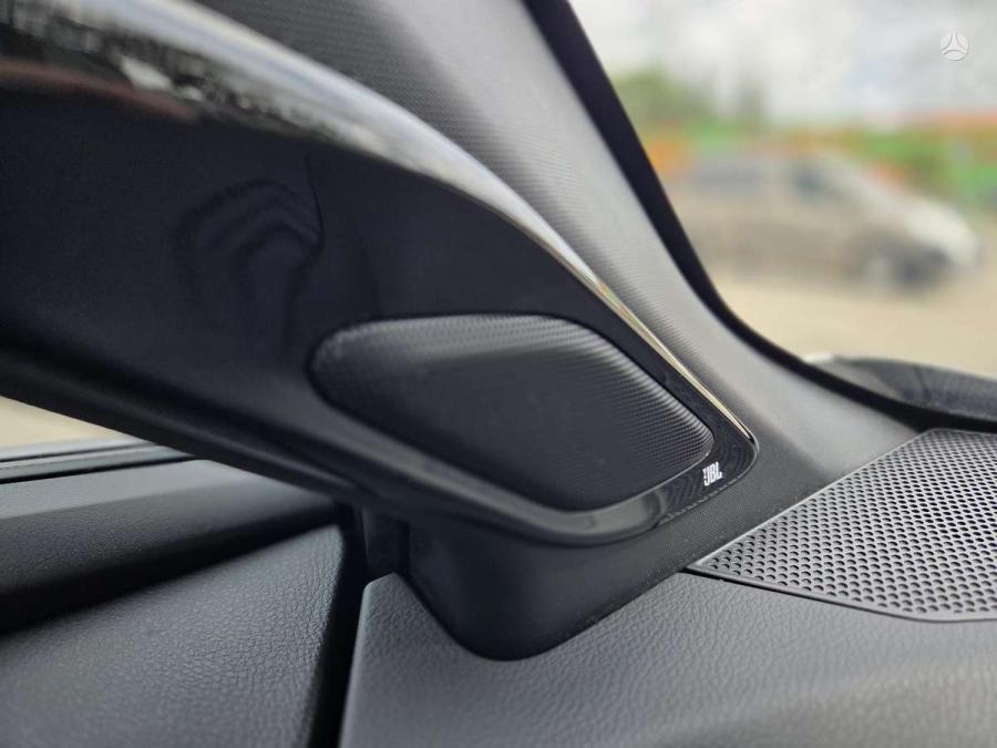 Grey Toyota C-HR 2017 in Klaipeda, with an engine capacity of 1.80 L and mileage of 188 thousand km for 16200 €, photo 26 on AUTOMOTO.COM.LV