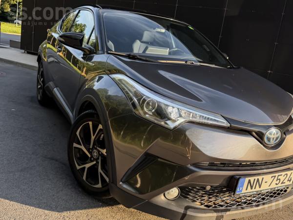 Серый Тойота C-HR 2017 в Елгава, объемом двигателя 1.80 л и пробегом 0 тыс. км за 13500 €, фото 2 на AUTOMOTO.COM.LV