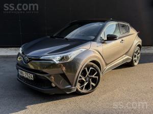 Серый Тойота C-HR 2017 в Елгава, объемом двигателя 1.80 л и пробегом 0 тыс. км за 13500 €, фото 4 на AUTOMOTO.COM.LV
