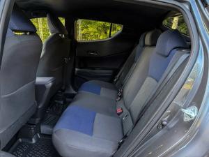 Pelēks Toyota C-HR 2017 Jelgava, ar dzinēja tilpumu 1.80 L un nobraukumu 168 tūkst. km par 13500 €, foto 14 vietnē AUTOMOTO.COM.LV
