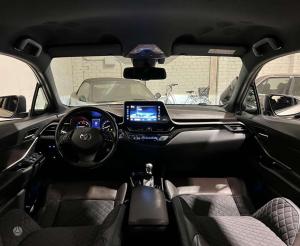 Pelēks Toyota C-HR 2017 Klaipėda, ar dzinēja tilpumu 1.80 L un nobraukumu 208 tūkst. km par 14999 €, foto 21 vietnē AUTOMOTO.COM.LV