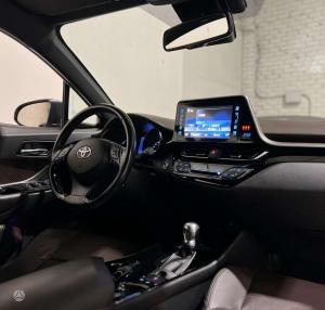Pelēks Toyota C-HR 2017 Klaipėda, ar dzinēja tilpumu 1.80 L un nobraukumu 208 tūkst. km par 14999 €, foto 25 vietnē AUTOMOTO.COM.LV