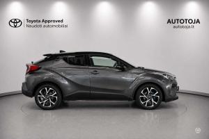 Серый Тойота C-HR 2017 в Каунас, объемом двигателя 1.80 л и пробегом 131 тыс. км за 18900 €, фото 17 на AUTOMOTO.COM.LV